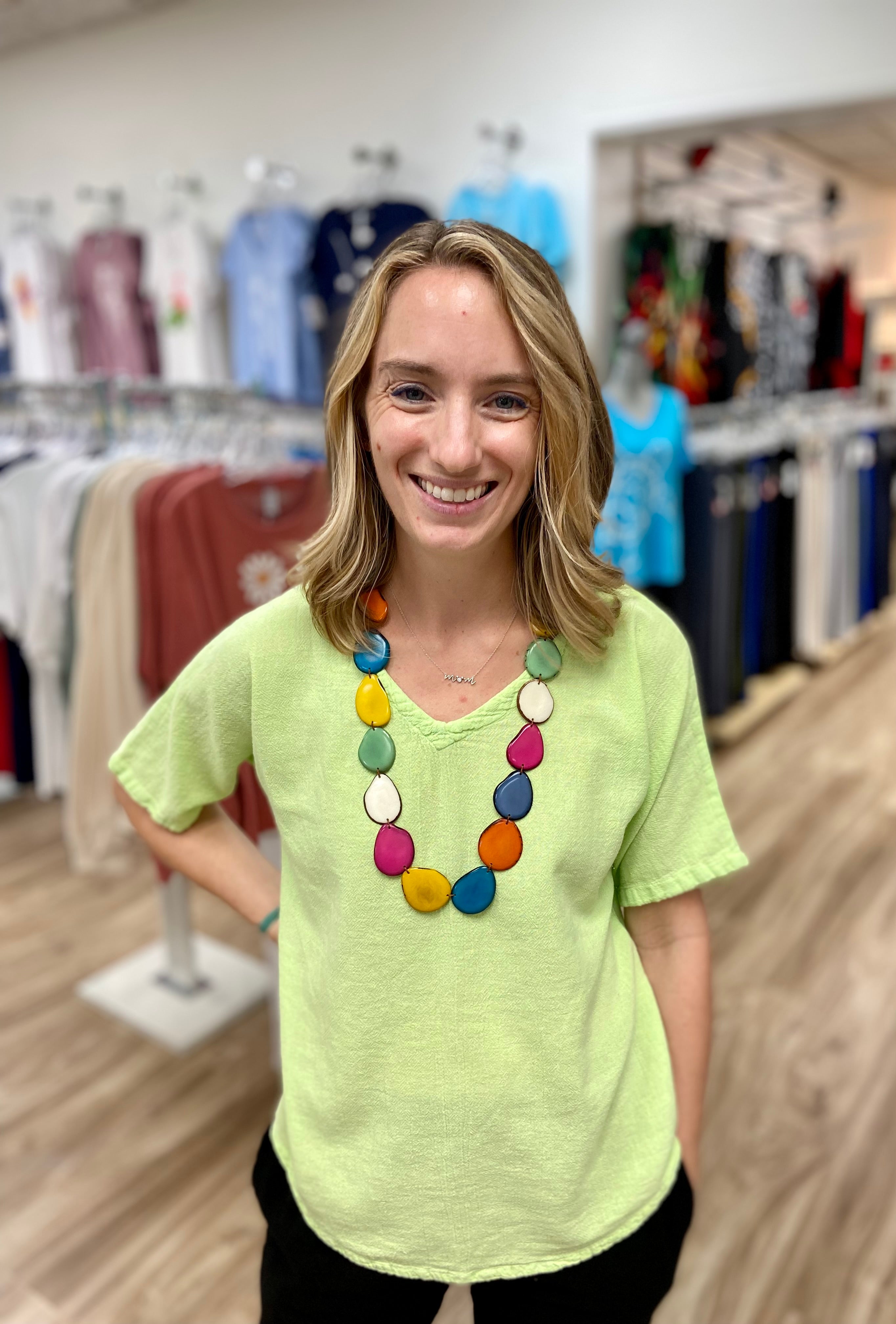 100% Cotton – Scarlet Macaw Resort Wear