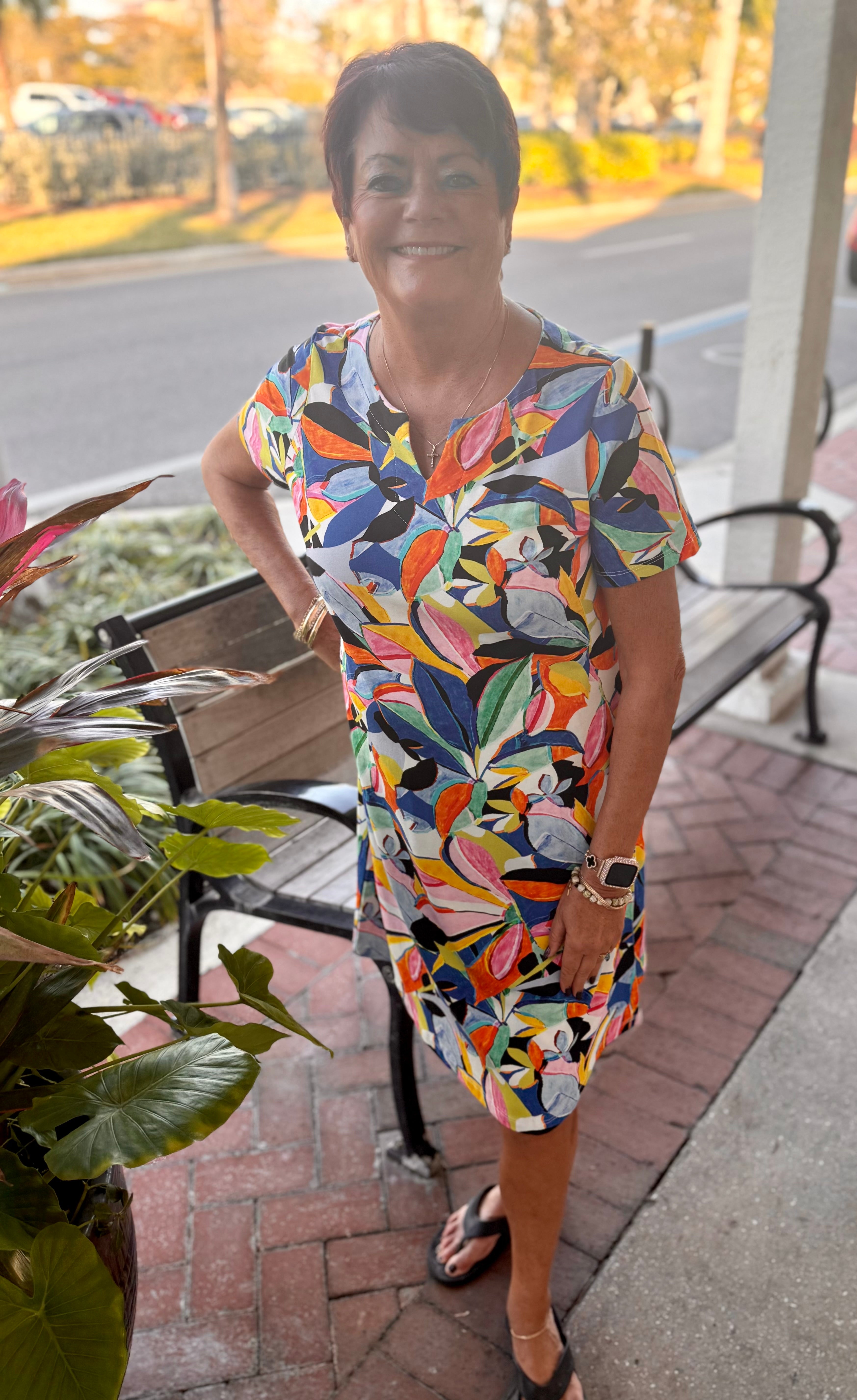 Jess & Jane KS4 Notch Neck Dress – Scarlet Macaw Resort Wear