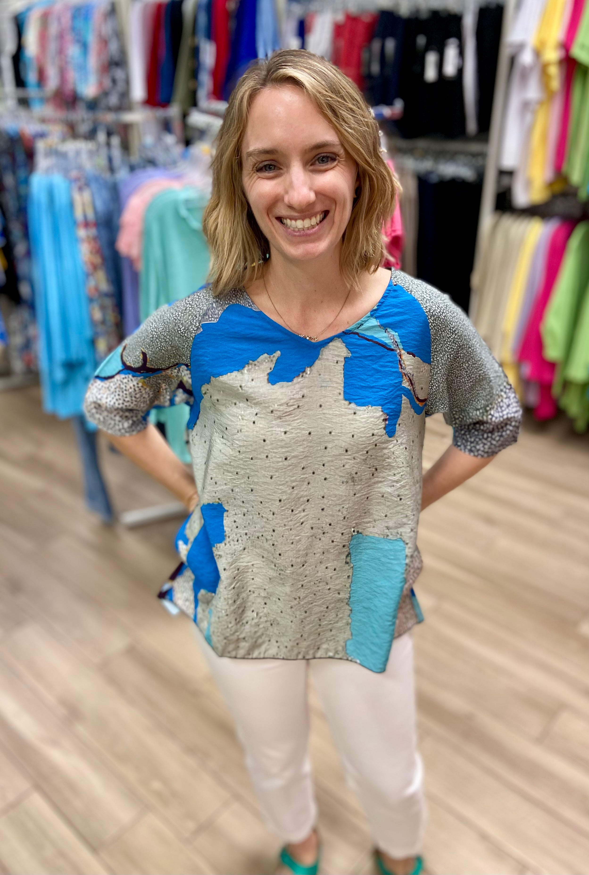SALE – Scarlet Macaw Resort Wear
